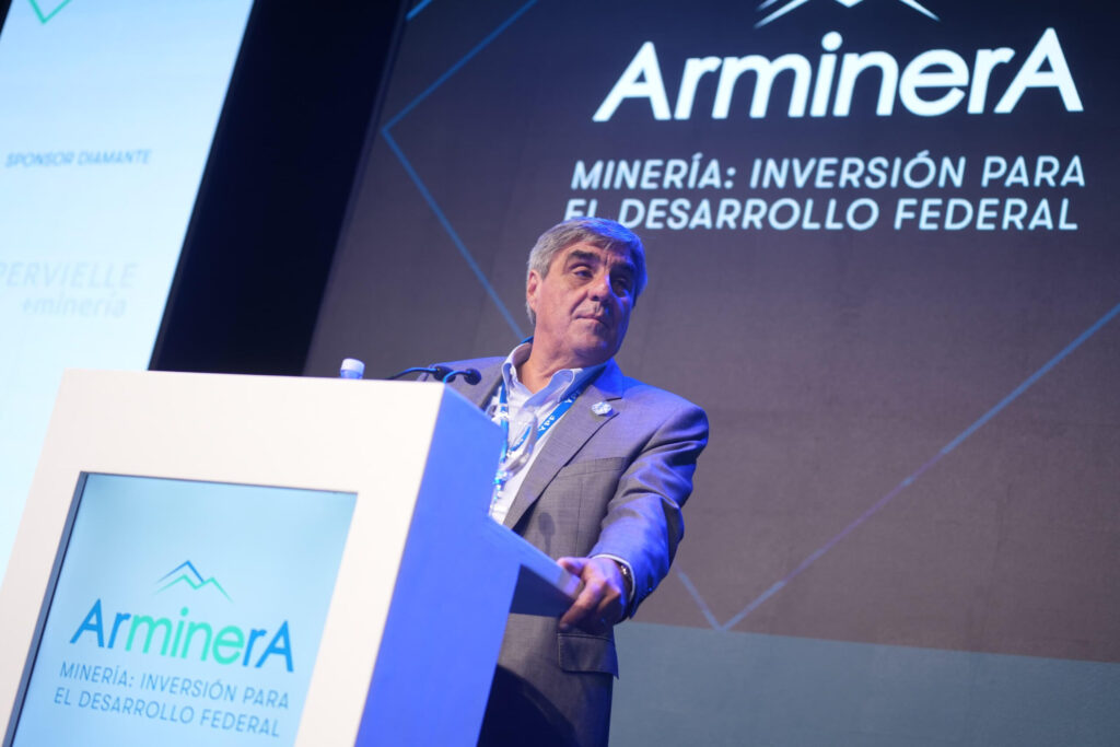 Roberto Cacciola, presidente de CAEM, se desmarcó de Barrick: “Tenemos ...
