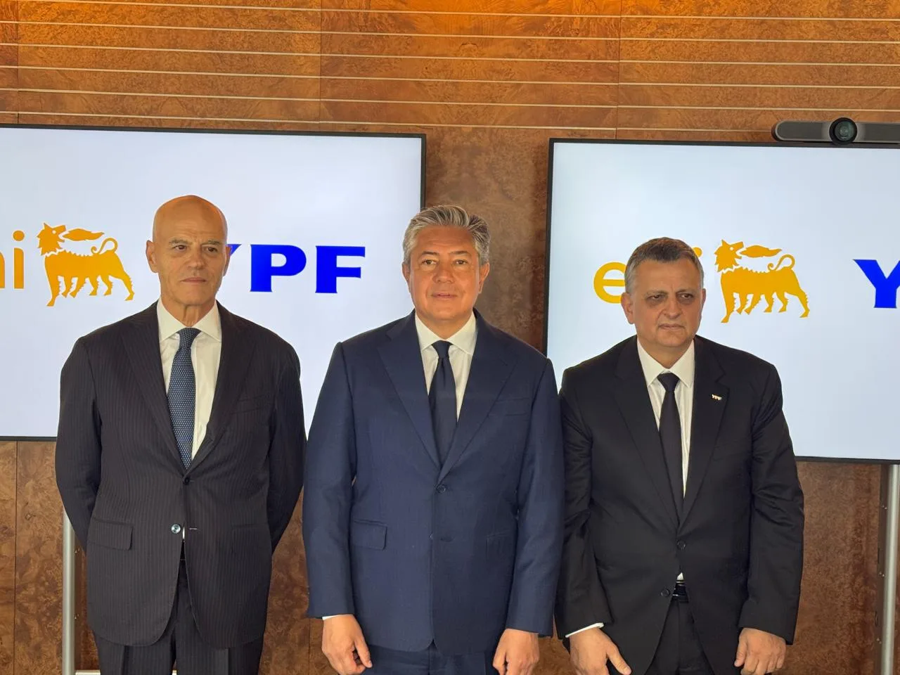 YPF y ENI firmaron contrato para avanzar con la ingeniería de la etapa más grande del Argentina ...